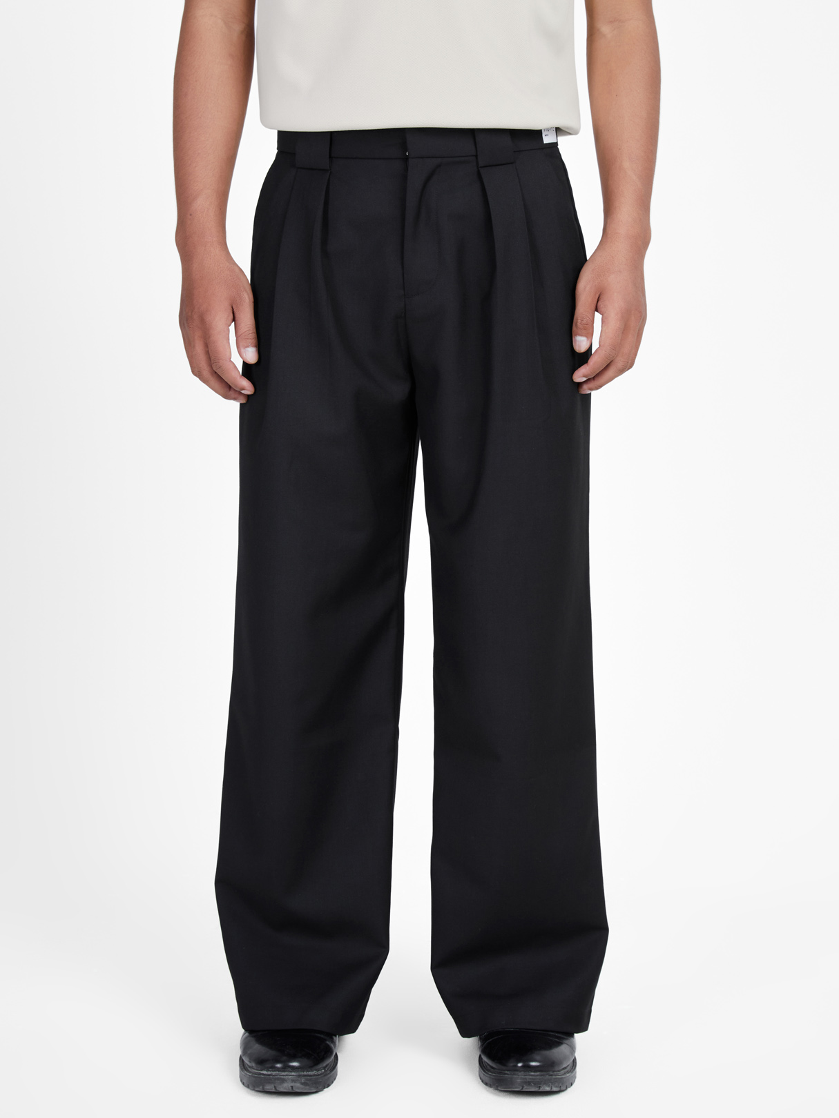Straight Leg Trousers | ZANDO